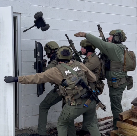 SWAT Robots: What Makes the Best Police SWAT Robot - Innvotronics